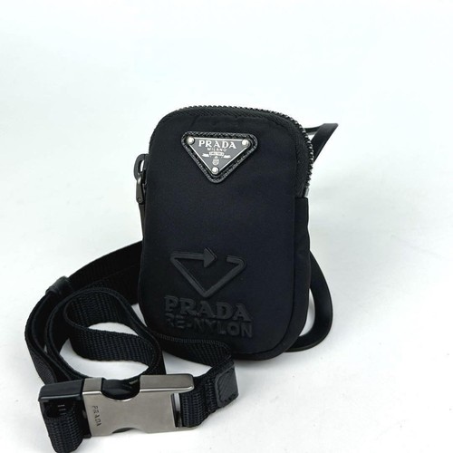 Prada smartphone case smartphone shoulder bag in extremely beautiful ...