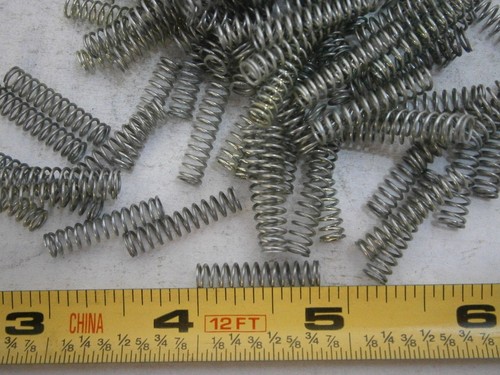 Lee LC 022B 10 M Compression Springs .180 OD x .813 Long MW Zinc Lot of ...