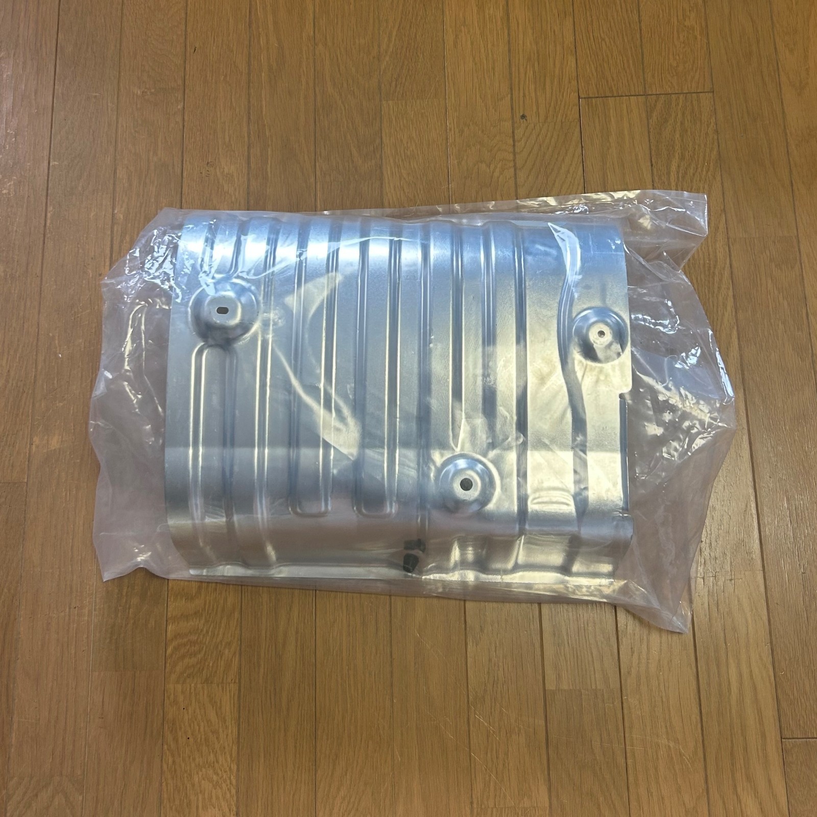 【NEW】Toyota Genuine AVENSIS INSULATOR, MAIN MUFFLER HEAT 58327-20150 | eBay