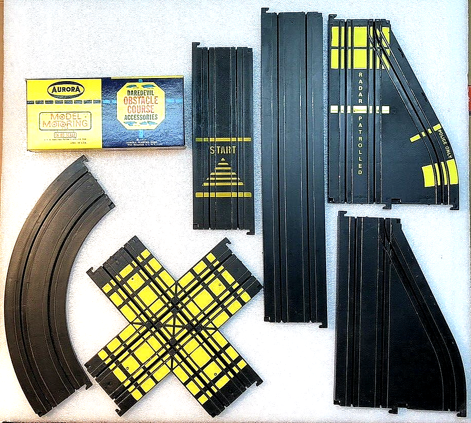 Lot of 7 - Aurora AFX slot car track & Accessories -New Old Stock | eBay