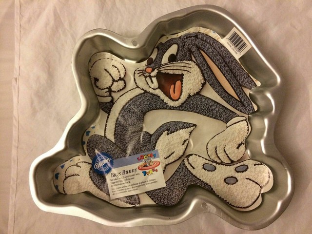 1996 Wilton Bugs Bunny Looney Tunes Running Cake Pan #2105-3200 for ...