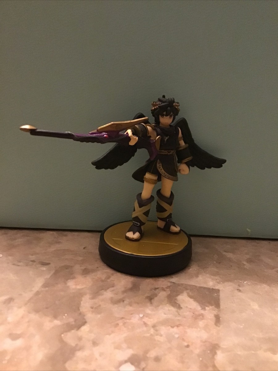 Dark Pit Amiibo Box Art