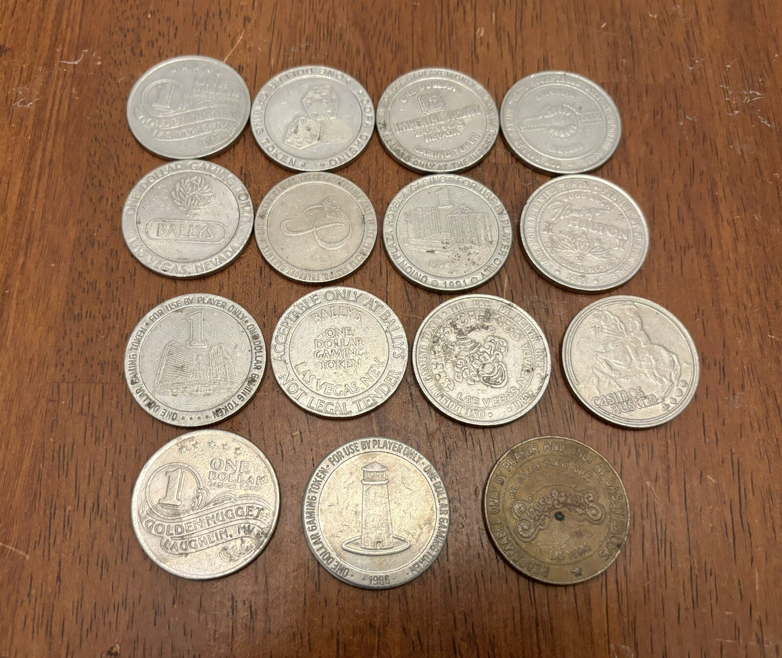 Lot of 15 $1 Poker Chip Gaming Tokens Golden Nuggets Circus Bally's ...