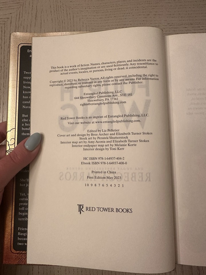 Fourth Wing by Rebecca Yarros - 1st First Edition Sprayed Edges ...