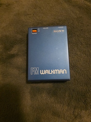 Vintage SONY WALKMAN FM Radio SRF-40W. Blue w/ Leather Case Tested ...