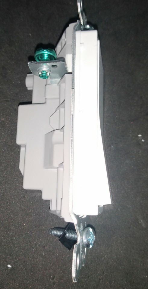 LOT OF 10 Legrand Radiant Lighted Paddle Switch 15A TM870WSLCC10 WHITE ...