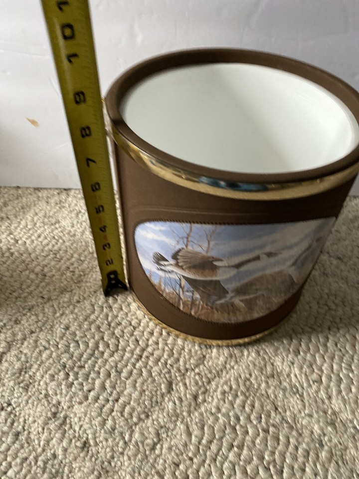 VNTG Retro Norman R Wamer Bar Ice Bucket Flying Ducks Geese Birds In ...