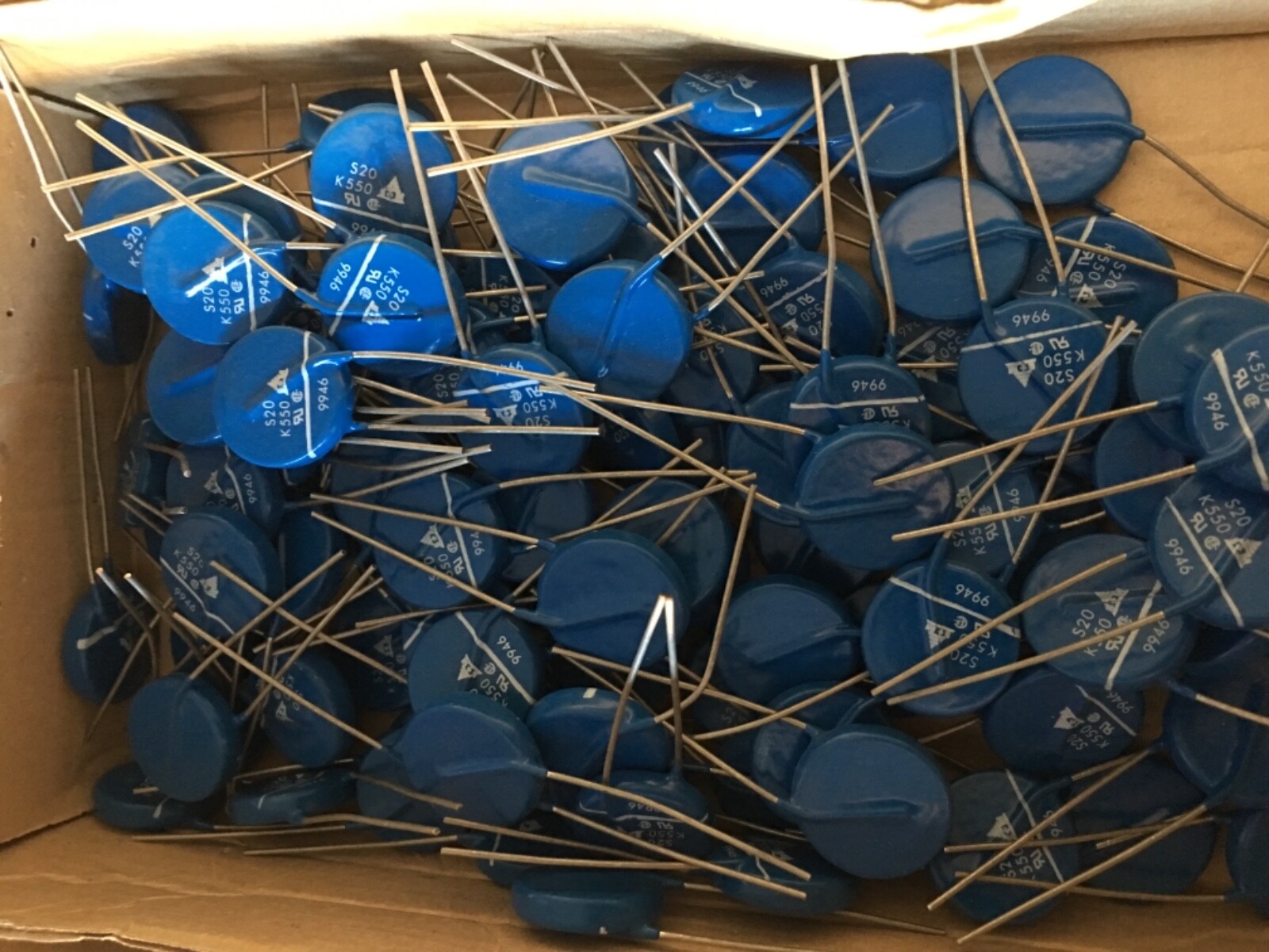 EPCOS metal oxide varistor S20K550 BRAND NEW | eBay UK