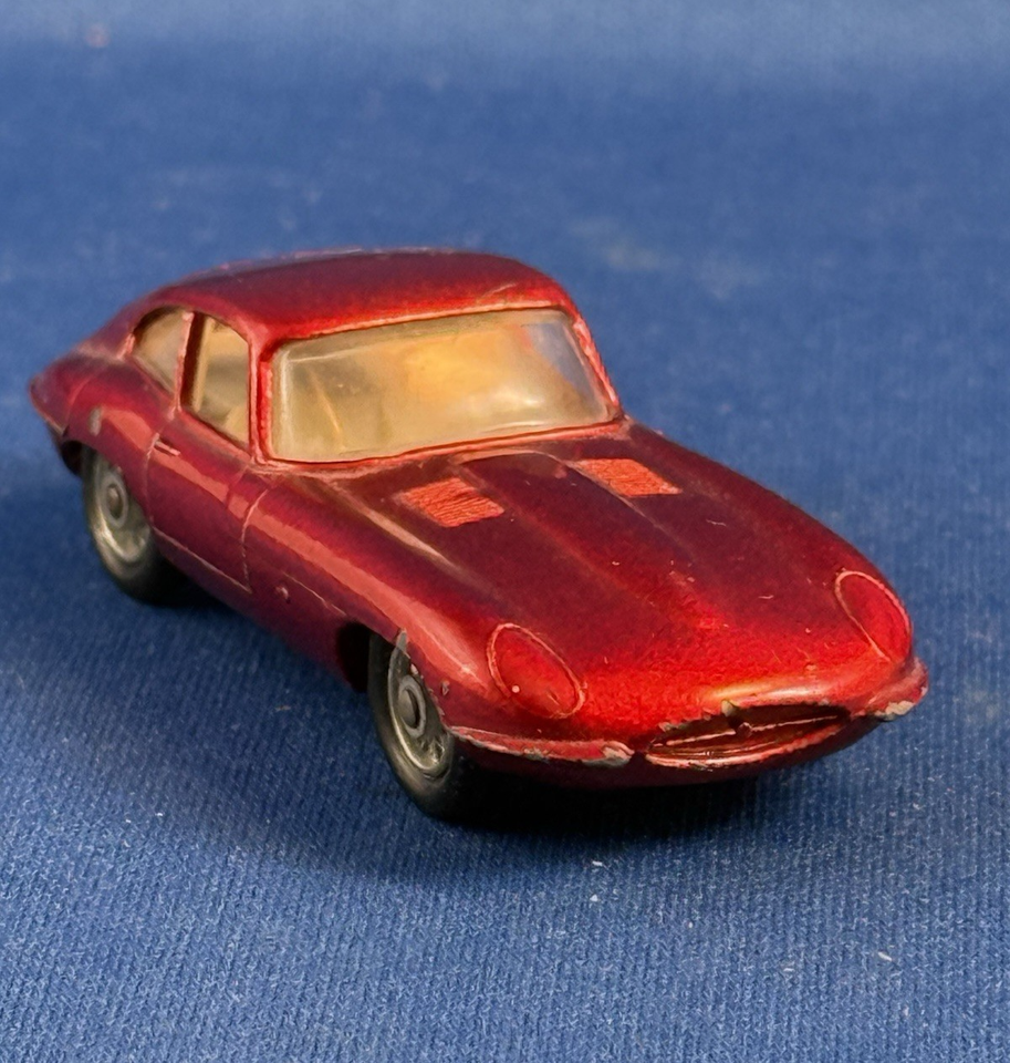 Vintage Matchbox Lesney JAGUAR "E" Type No 32 Metallic Red Regular Tire ...