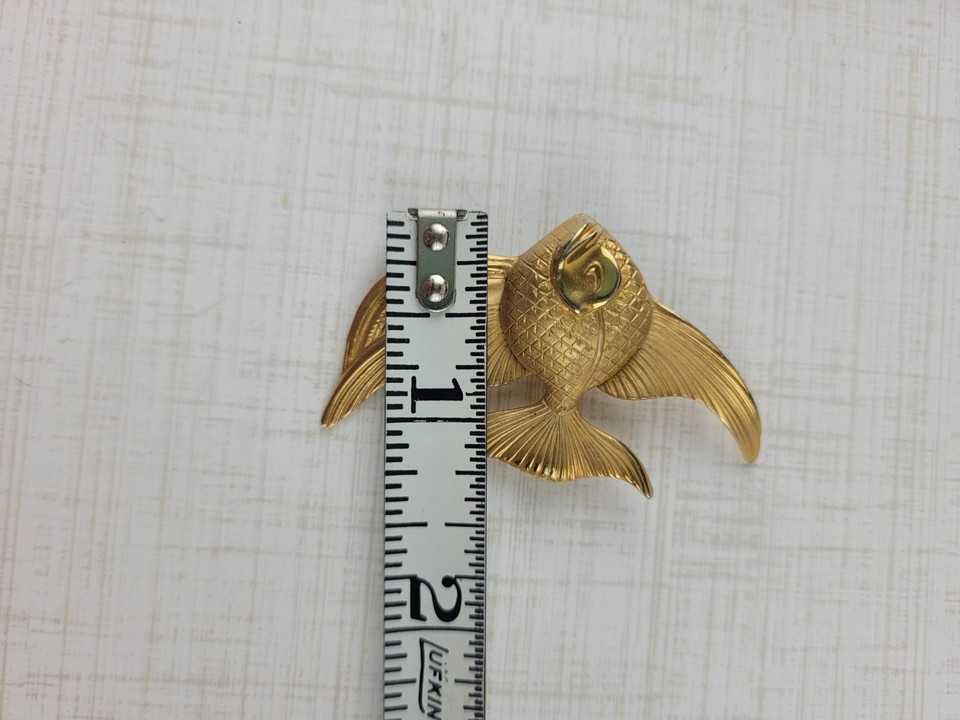 Vintage Giovanni Gold Tone Angel Fish Angelfish Brooch READ | eBay