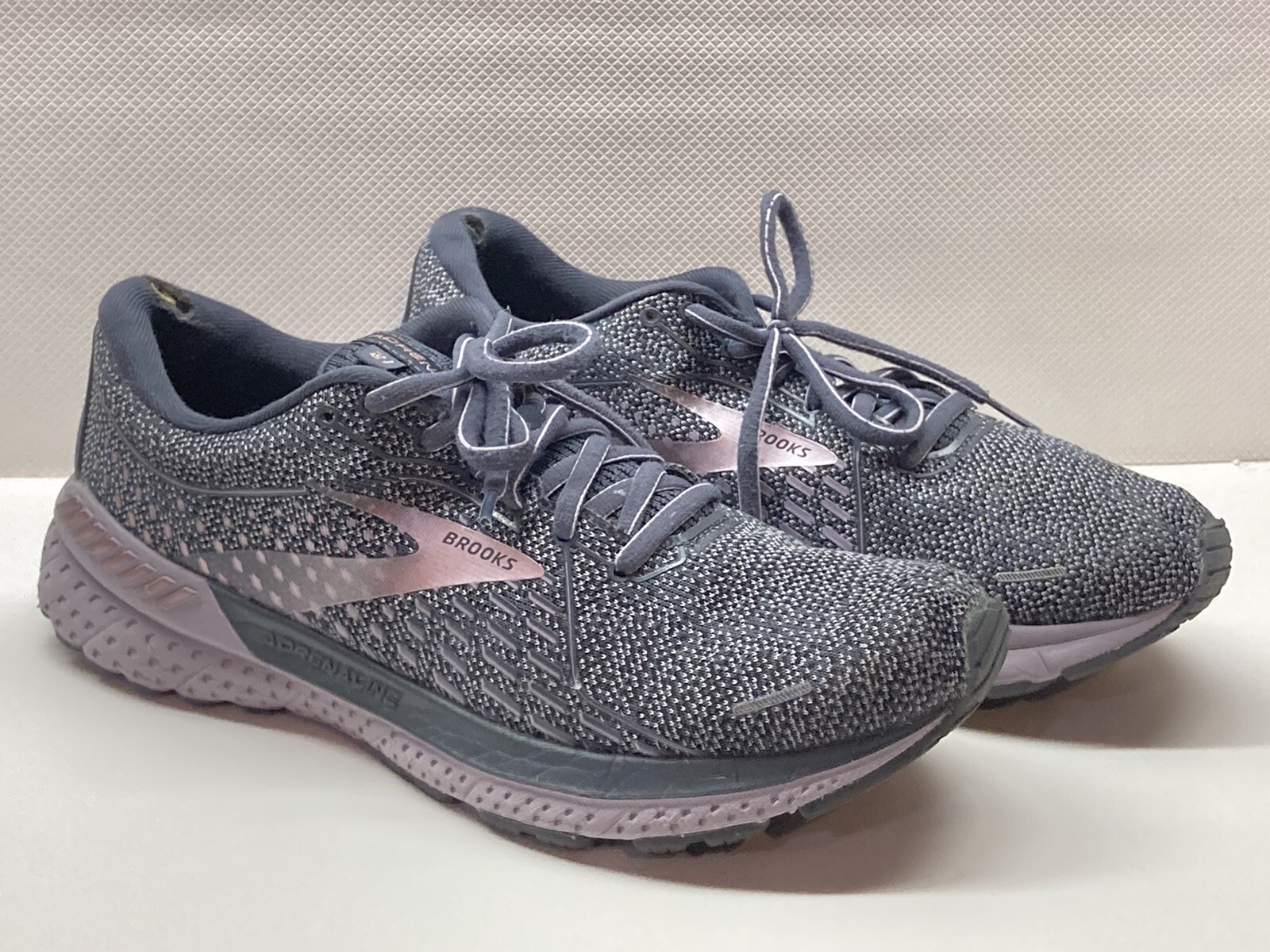 Women’s Brooks Adrenaline 21 GTS Running Shoes US: 10B Gray/Pink ...