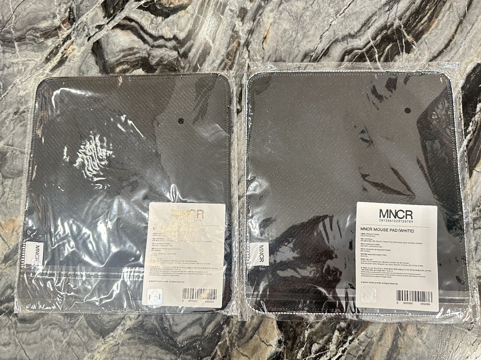 BTS MONOCHROME POP-UP BANGKOK LIMITED MNCR MOUSE PAD BLACK+WHITE SET | eBay