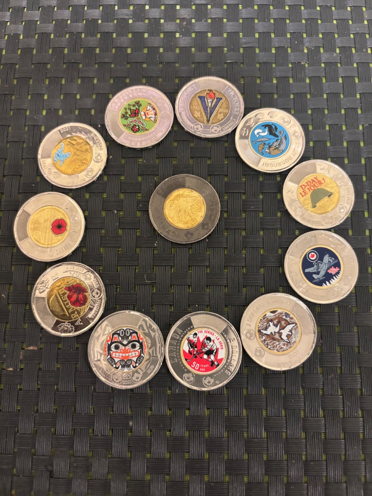 🇨🇦 Canada Full Colour Toonie $2 12-Coin Set 2017 - 2025 | eBay
