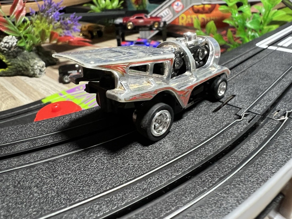 4 Gear Auto World Slot Car BOOGIE VAN Body with Options HO 1/64 Scale ...