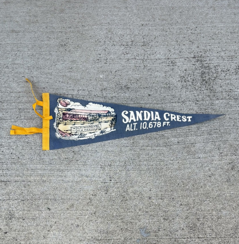 Vintage Sandia Crest Albuquerque New Mexico Felt Souvenir Pennant Flag ...