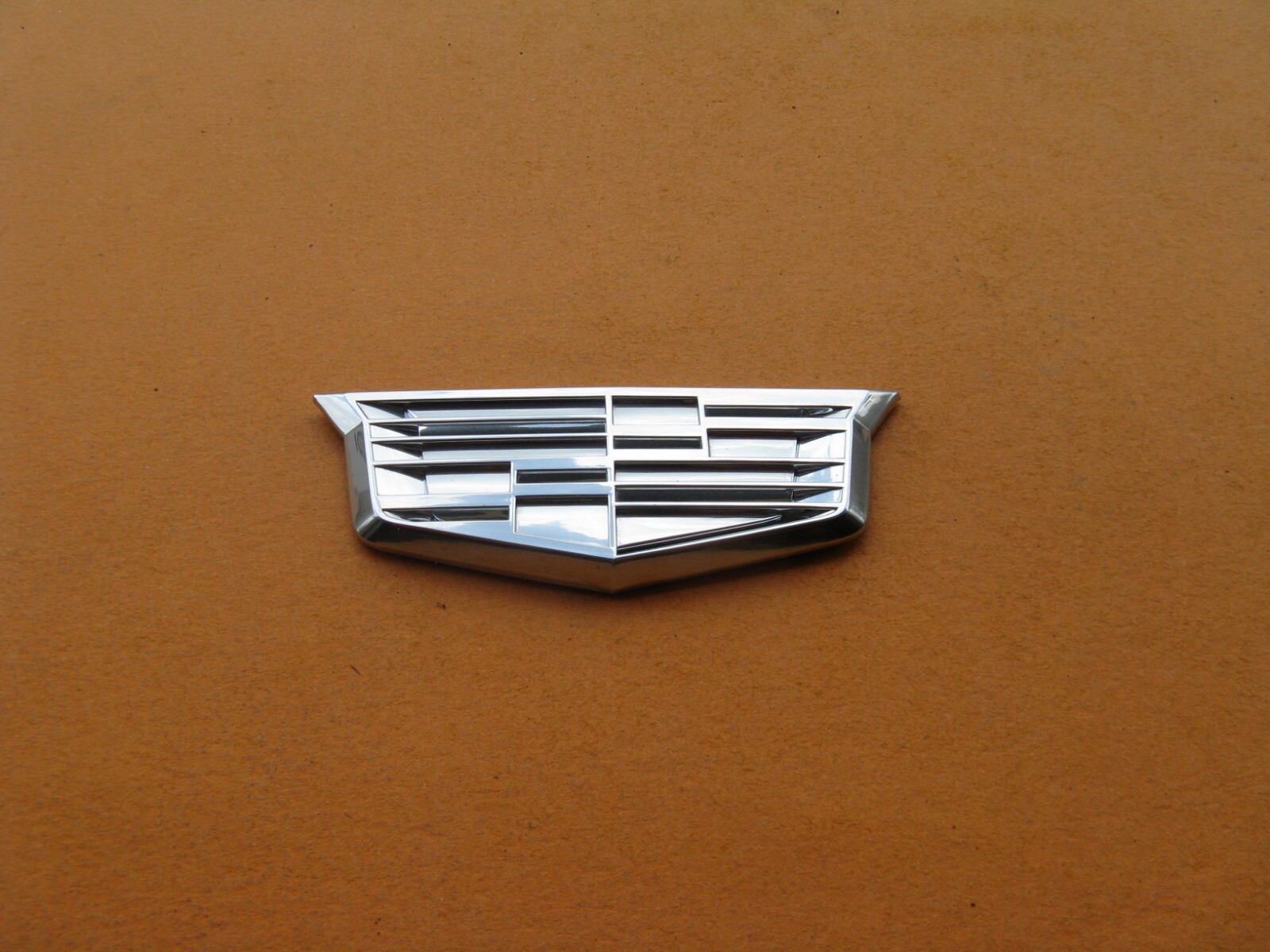 20 21 22 23 24 25 CADILLAC CT4 CT5 SIDE FENDER (1) EMBLEM LOGO BADGE ...