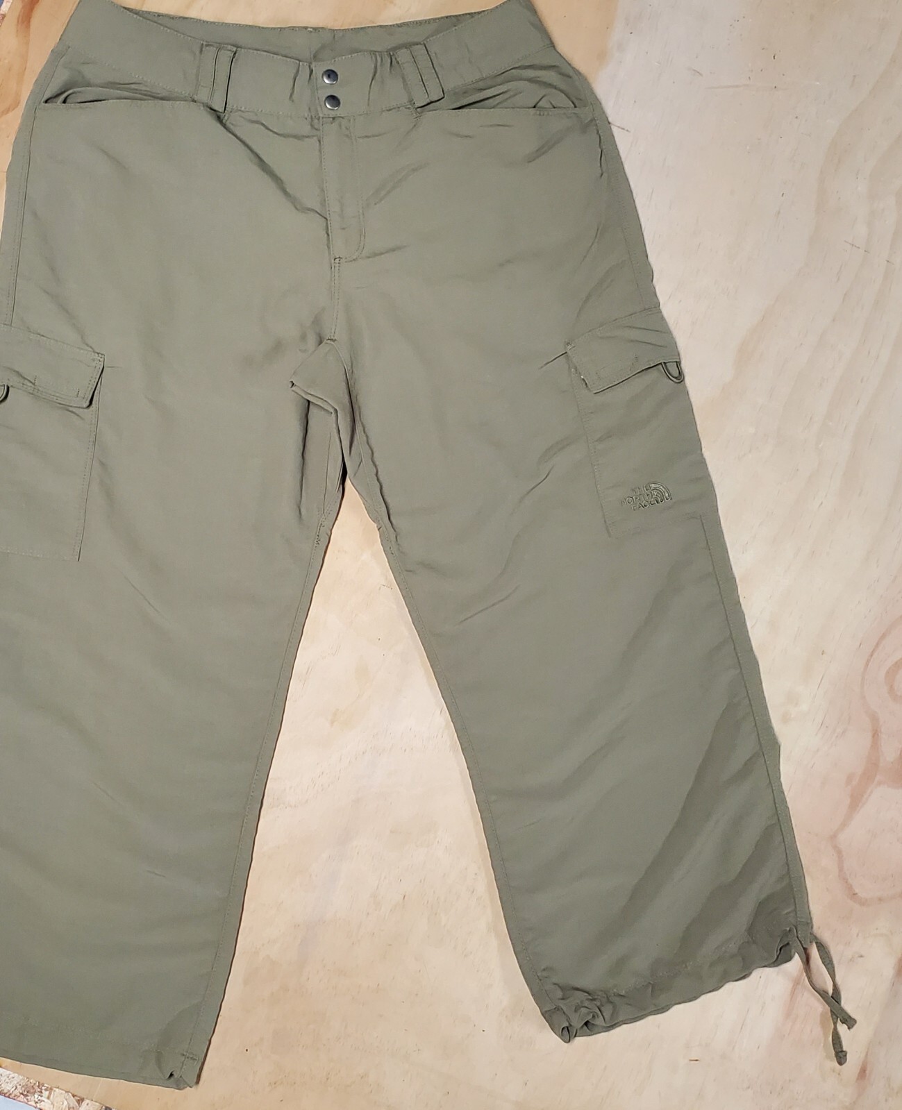 The North Face Womens Capri Waterproof Pants 8 excellent Hiking Camping ...