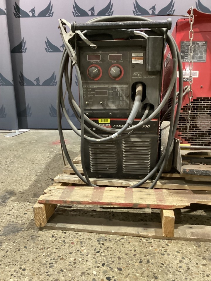 LINCOLN ELECTRIC POWER MIG 300 WELDER USED | eBay
