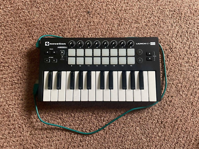 Novation Launchkey Mini MK2 Midi Keyboard Controller with USB cable ...