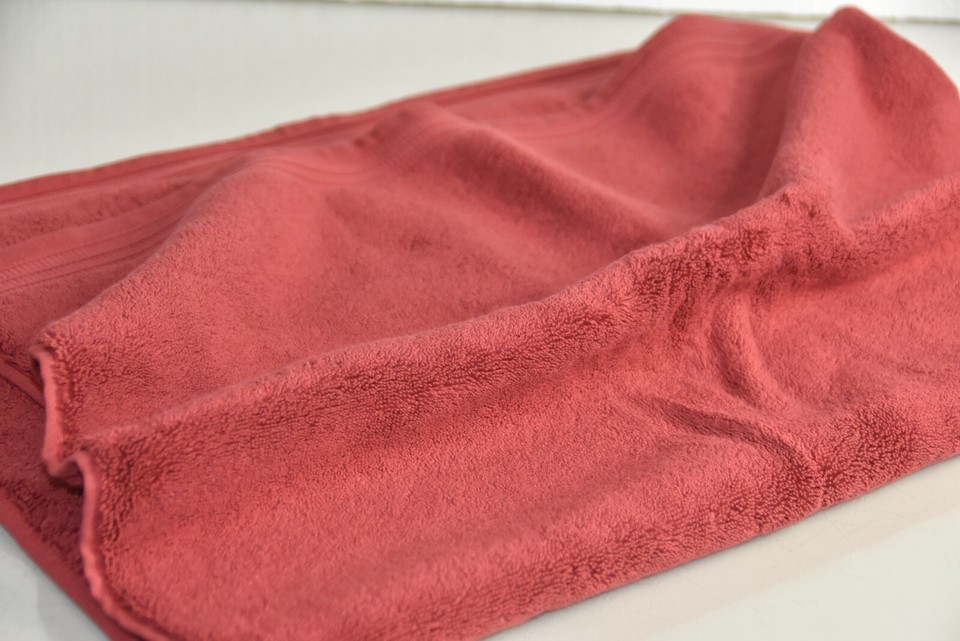 $90 NEW Frette MILANO Bath Mat POMEGRANATE RED | eBay