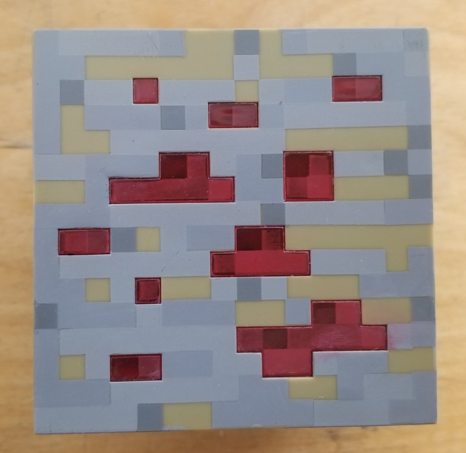 MINECRAFT 2012 ThinkGeek REDSTONE ORE NIGHTLIGHT Touch Cube Light Up 3 ...