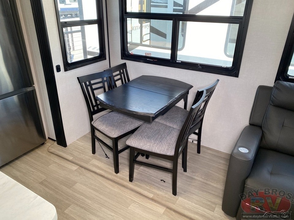 23 KZ Durango 321RKT Luxury Rear Kitchen Fifth Wheel Towable RV ...