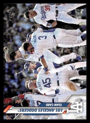 2020 Topps #245 Los Angeles Dodgers Los Angeles Dodgers Baseball card ...