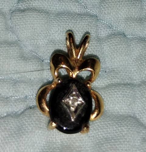 vintage Lind black onyx, diamond and 14k HGF pendant. Marked. Exc cond ...