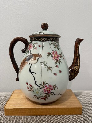 Teapots & Tea Sets - Birds Teapot