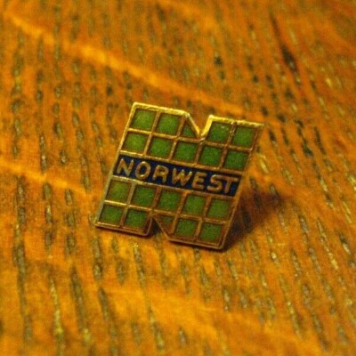 Norwest Bank Lapel Pin - Vintage Worker Employee Customer Finance ...