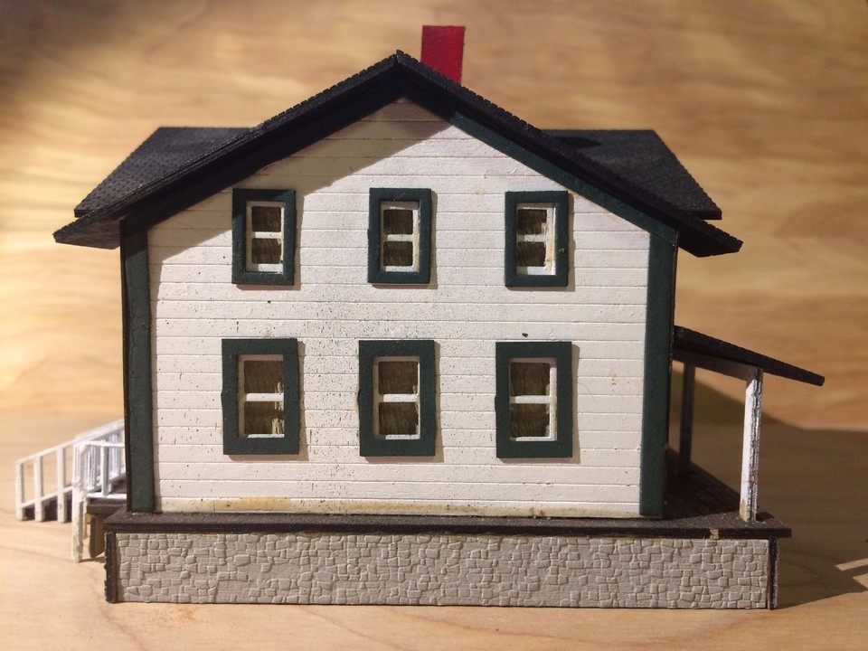 HO Scale Farm House Kit | eBay