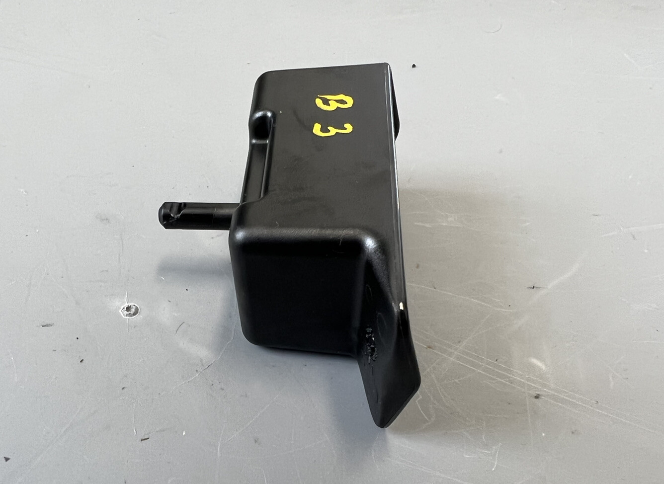 2007-2013 BMW X5 E70 REAR RADE DRIVER INTERIOR DOOR ASHTRAY TRAY INSERT ...