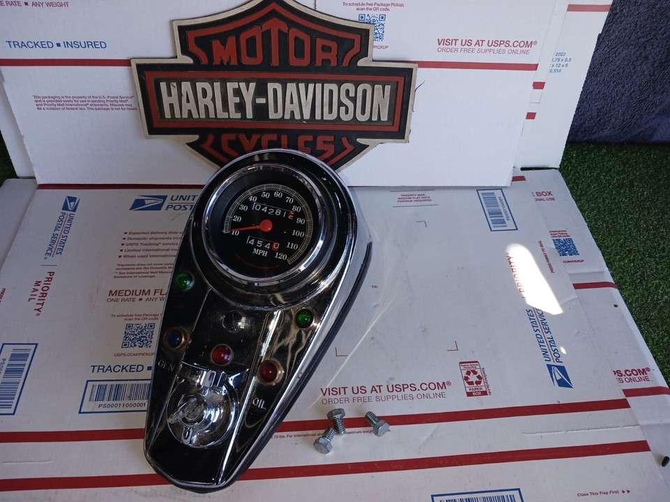 Harley-Davidson Dyna Dashboard Speedometer Key Switch Base Plate Big ...