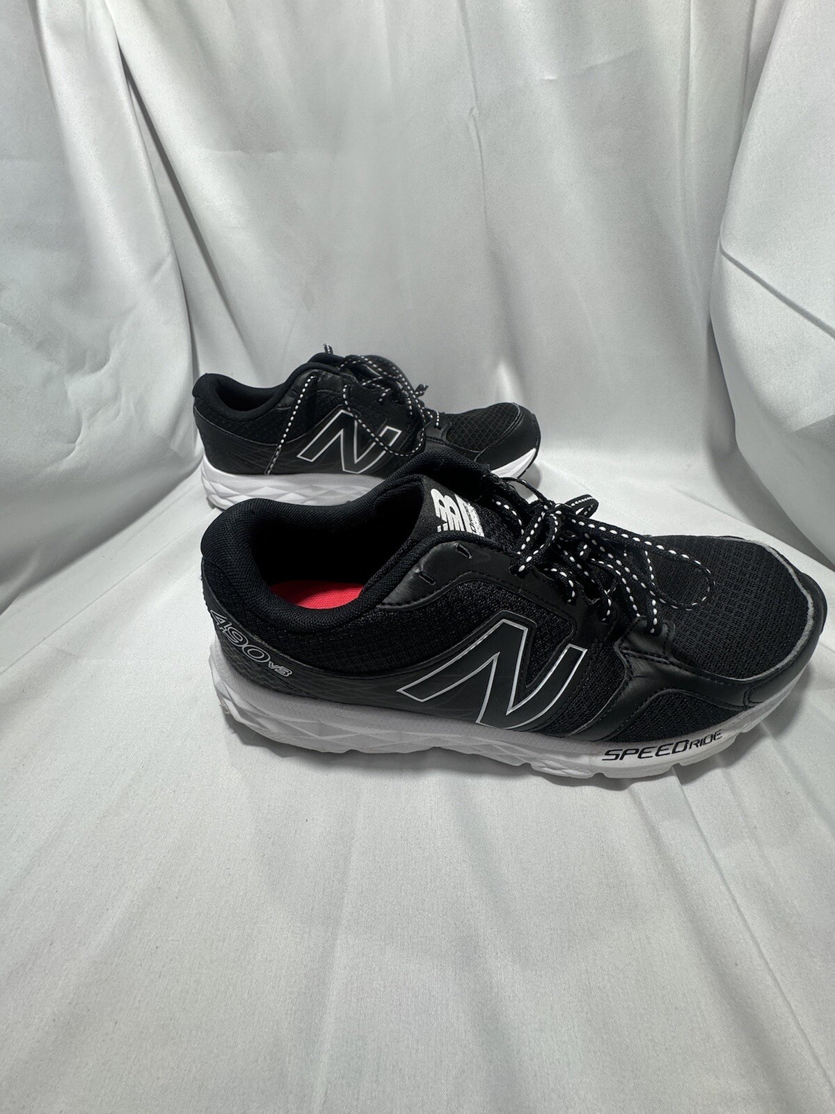NEW BALANCE MEN’S 490 V3 SPEED RIDE SHOES. BLACK/WHIT… - Gem