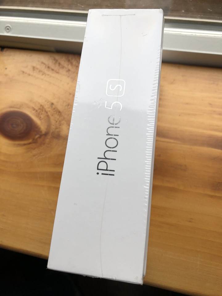 Apple iPhone 5s - 64GB -Silver (Unlocked) A1533 ORIGINAL APPLE IPHONE ...