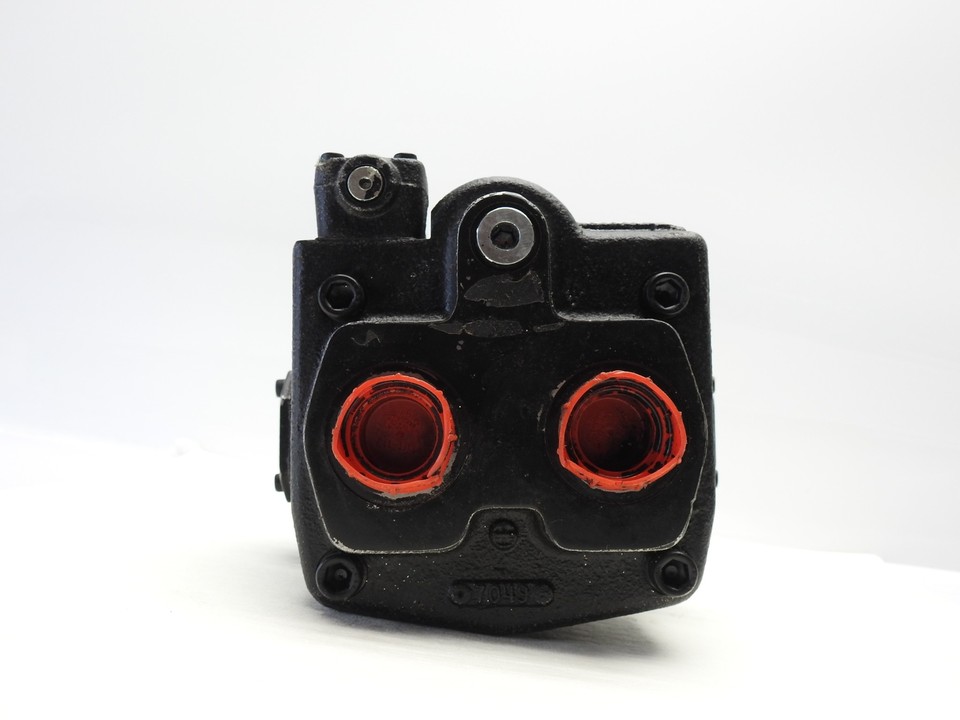 Parker PVP1636BLVP12 Piston Pump PVP16 Series Variable Volume Hydraulic ...