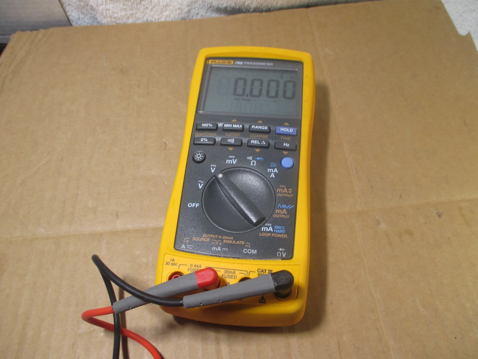 Fluke 789 ProcessMeter Digital Multimeter & Loop Calibrator, looks ...