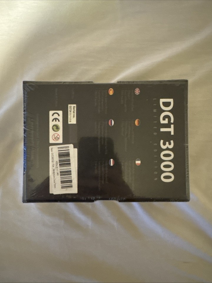 DGT 3000 Limited Edition FIDE Digital Chess Clock - Wooden Look ...