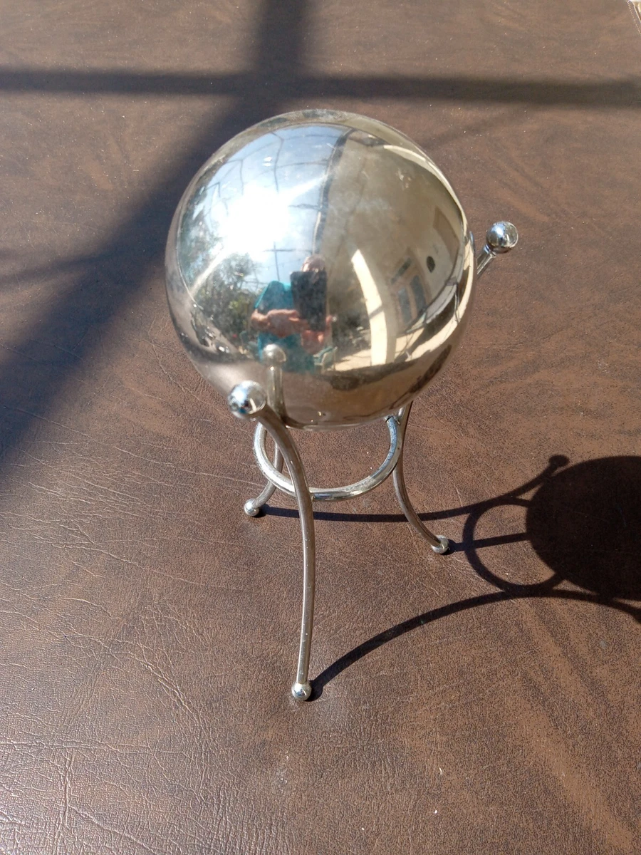 Chrome Ball Reflection