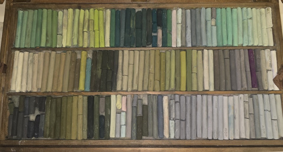 Henri Roche Complete Pastel Set of 450 in Wooden Box, 3 Trays | eBay