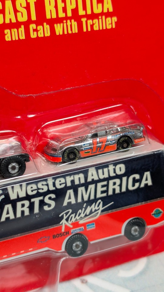 1:144 #17 D. WALTRIP WESTERN AUTO RACING CHAMPIONS TRANSPORTER HAULER ...