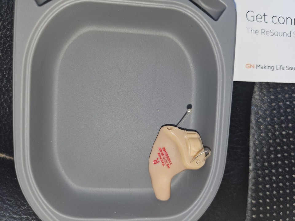 GN Resound Smart 3D Hearing Aid (Right Side) & Smart App (Batteries ...