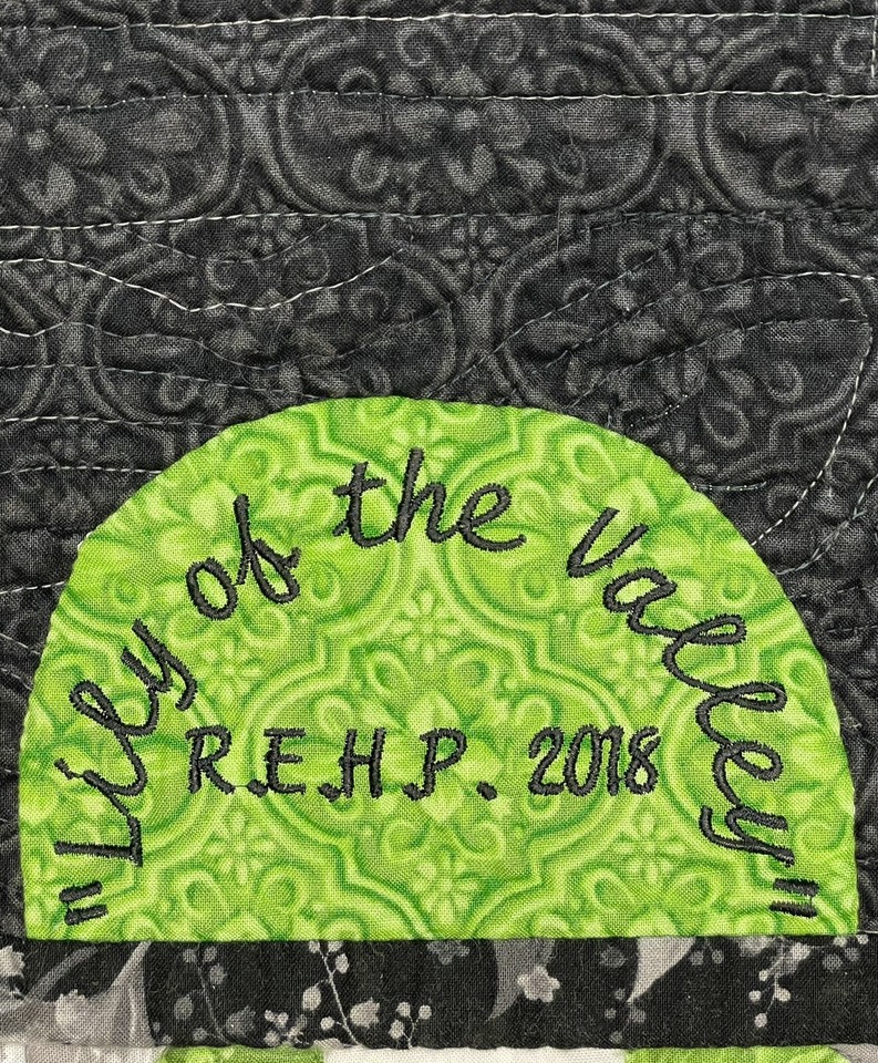 PATCHWORK HANDMADE LILY OF THE VALLEY QUILT PIECED & APPLIQUED | eBay