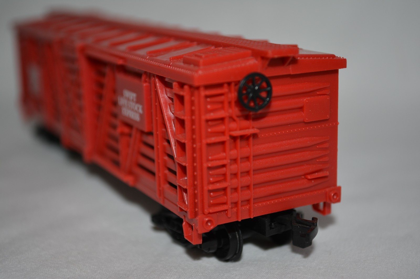 HO Scale SLXS Livestock Boxcar #72221 | eBay