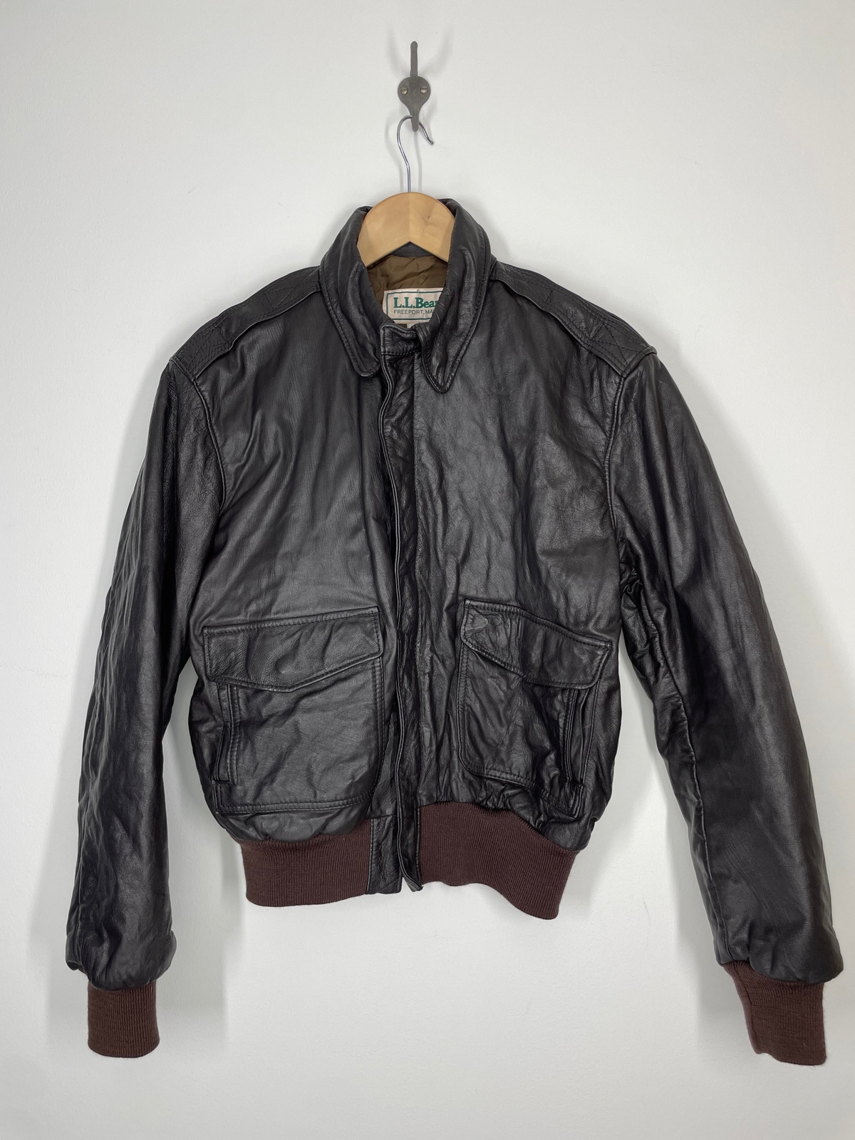LL Bean Freeport Leather Bomber Flight Jacket - 40 Me… - Gem