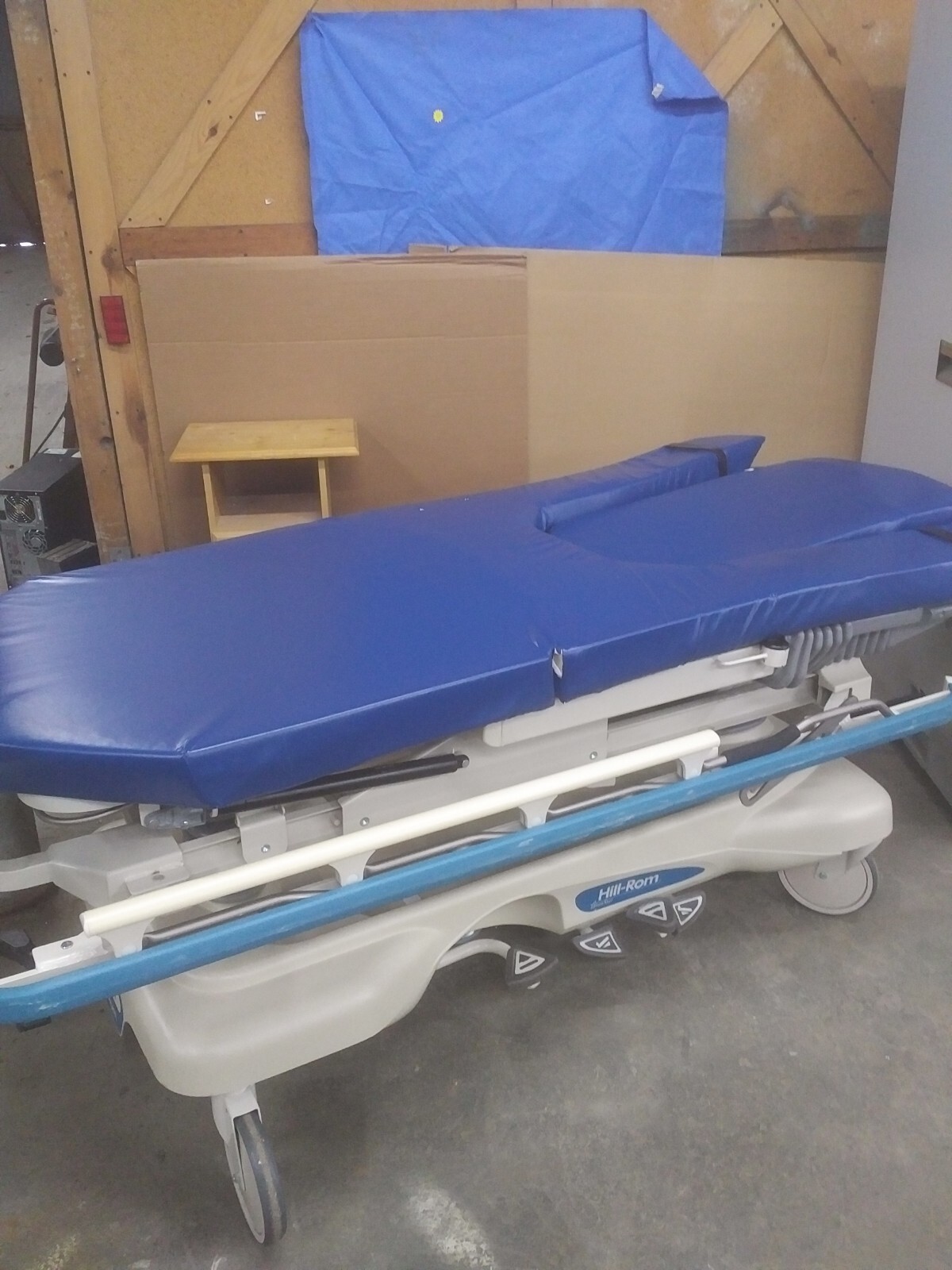 Hill-Rom 8050 OB/GYN Stretcher | eBay