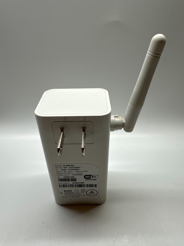 Vivint VS‑ODC300‑WHT Outdoor Security Camera + ETPFBTRP01 Smart Hub ...