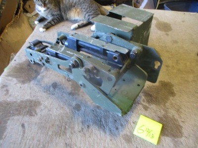 NOS MK93 Soft Mount, Missing 3-Pin Set, w/Can Holder, Scuffs/Scrapes ...