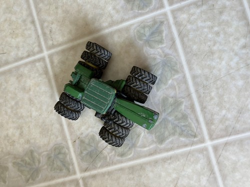 JOHN DEERE 4WD TRACTOR Die Cast ERTL 12 Triple Wheels 37308 1:64 ...