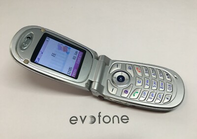 LG C1200 Flip Phone - Small & Compact - EE Network - Good Vintage ...